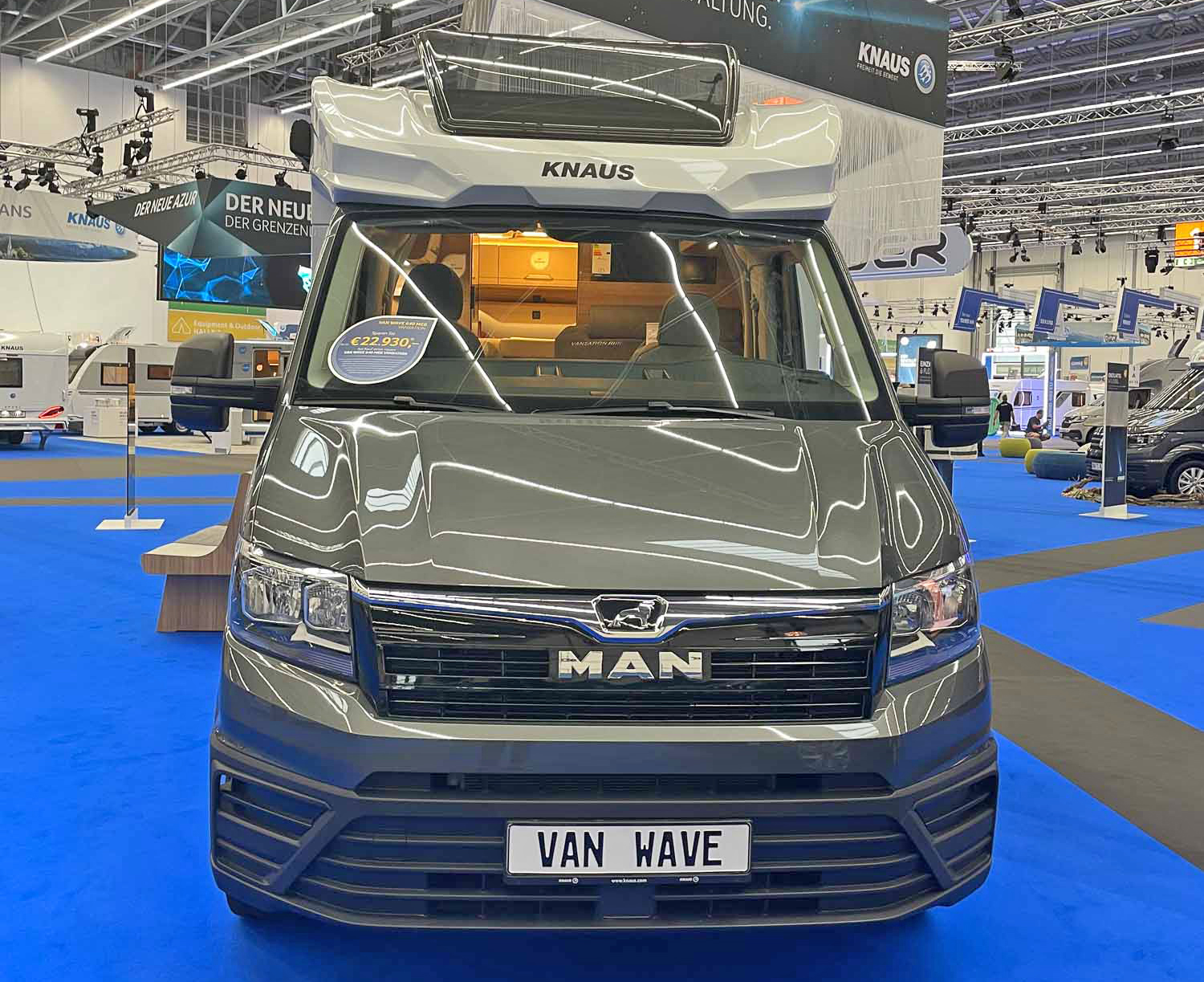 Knaus Van Wave MAN 640 MEG: Halvintegrerad på MAN | Husbil & Husvagn