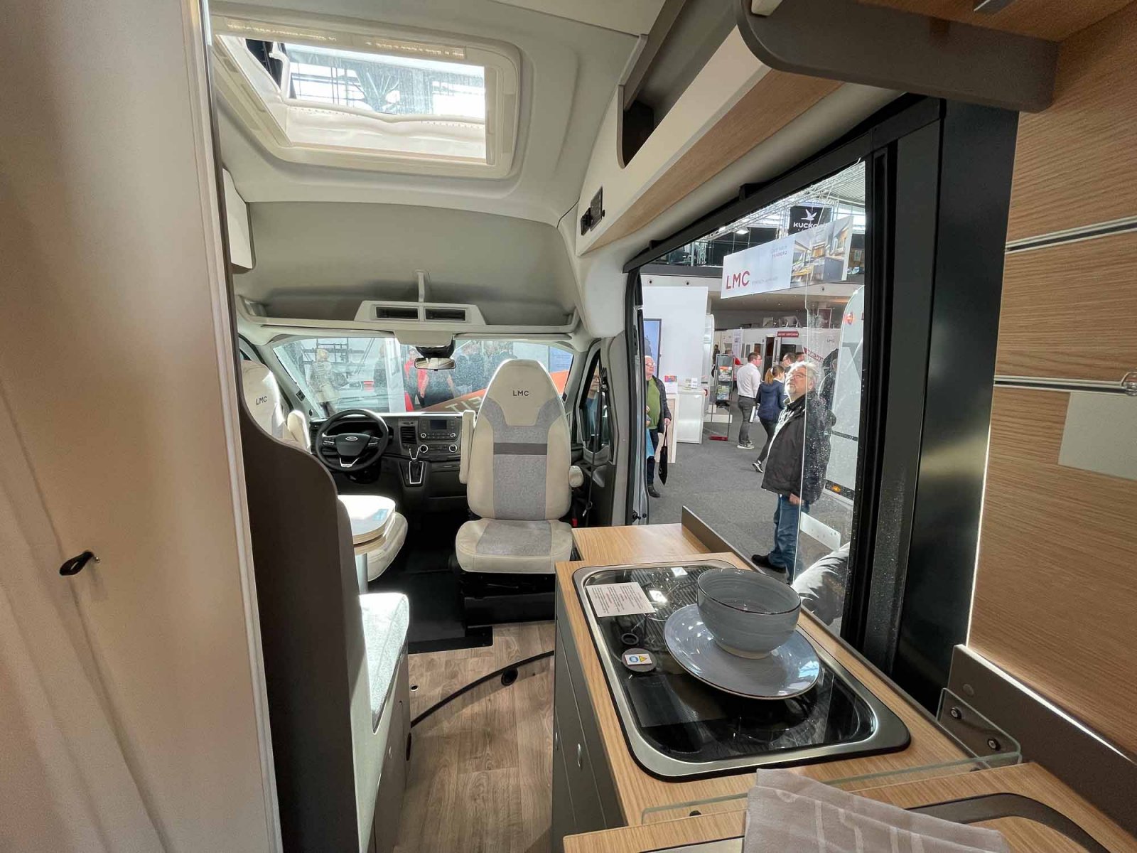 LMC Innovan 590 på Ford | Husbil & Husvagn