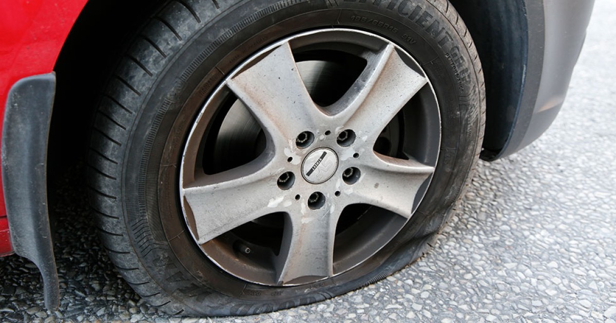 Så fixar du punkteringen – och 3 knep för att slippa punka | Husbil ...