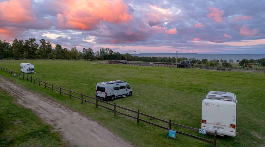 Ställplats i Hjo: Maplerock Ranch | Husbil & Husvagn