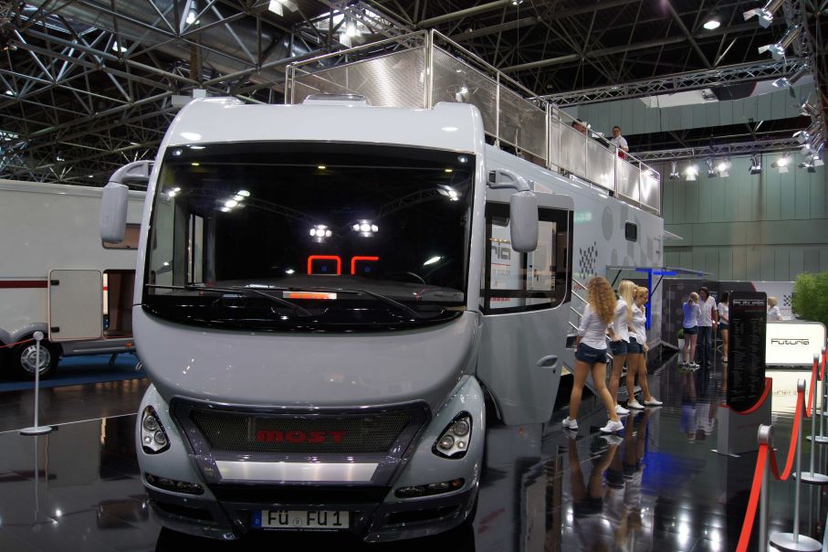 Futuria har spa och soldäck på taket | Husbil & Husvagn