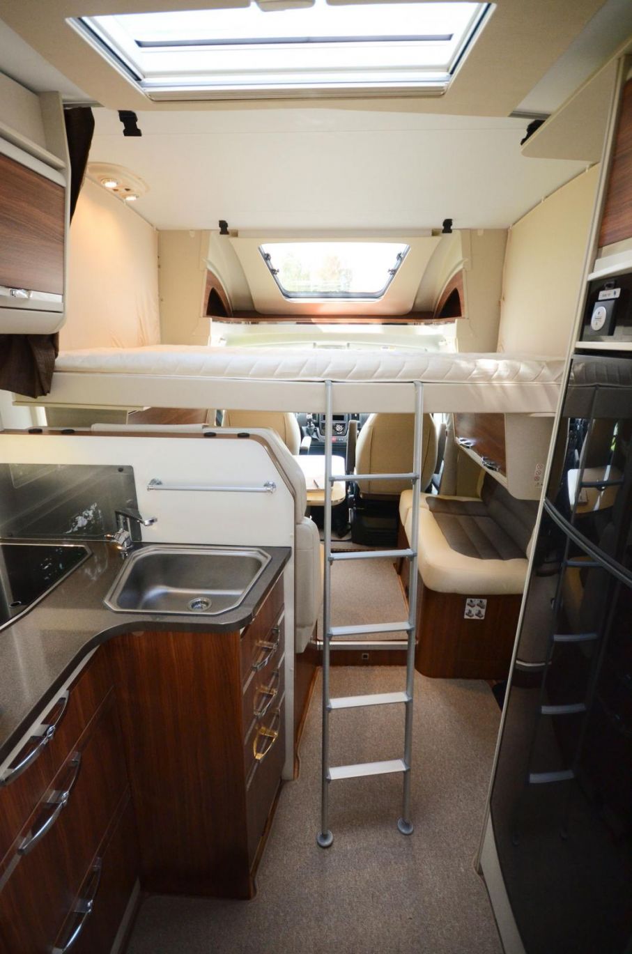 Adria Matrix Plus M 670 SLT | Husbil & Husvagn